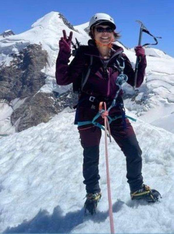 French Climber Dies, British Mountaineer Rescued on Mt Kanchenjunga ...